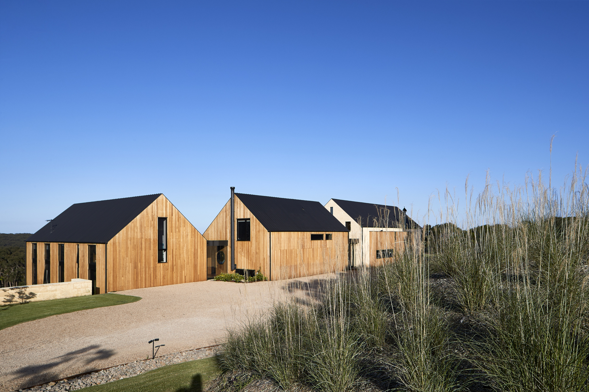 Abe McCarthy Architects & Alice Villella Interior Design : Flinders ...